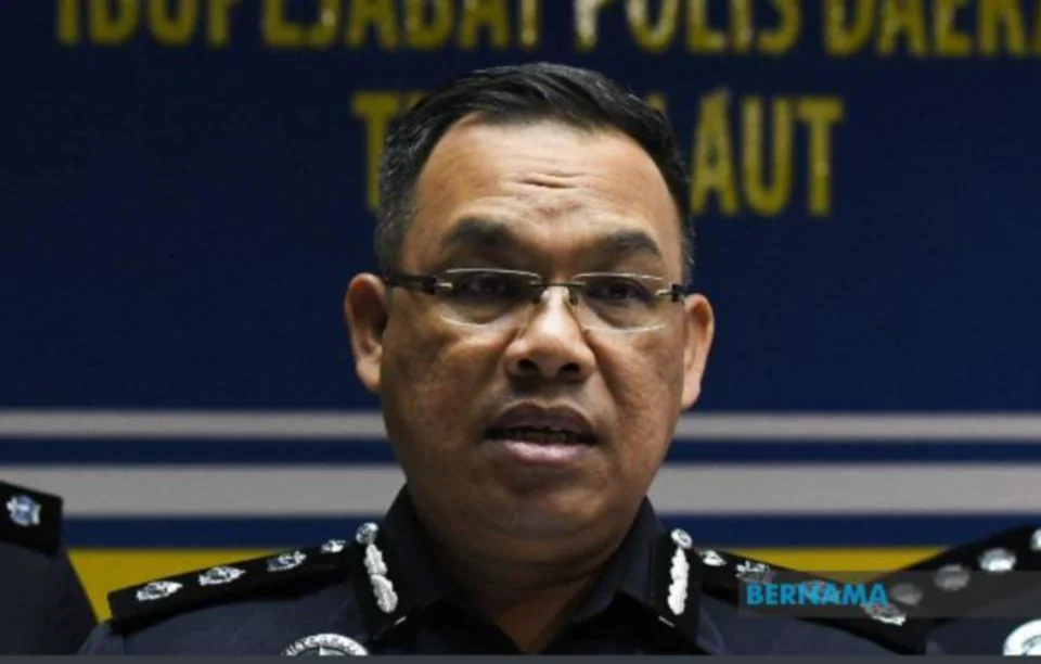 Sindiket Sorok Ganja Dalam Kubur Lama, Polis Rampas Dadah Hampir ... Sindiket Sorok Ganja Dalam Kubur Lama, Polis Rampas Dadah Hampir ...